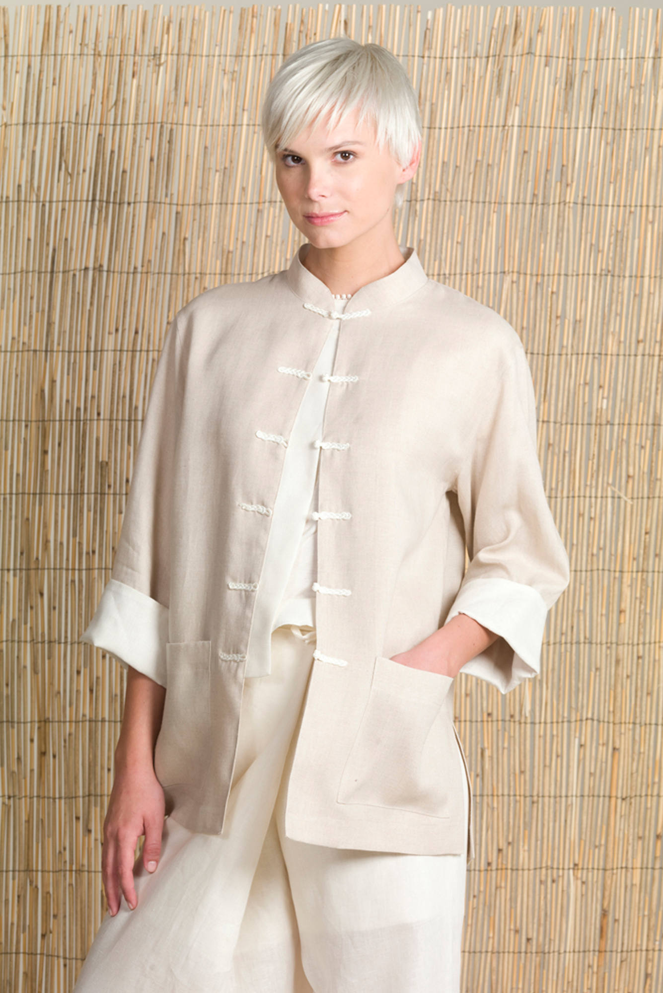 Fuji – Monique Mathieu Paris